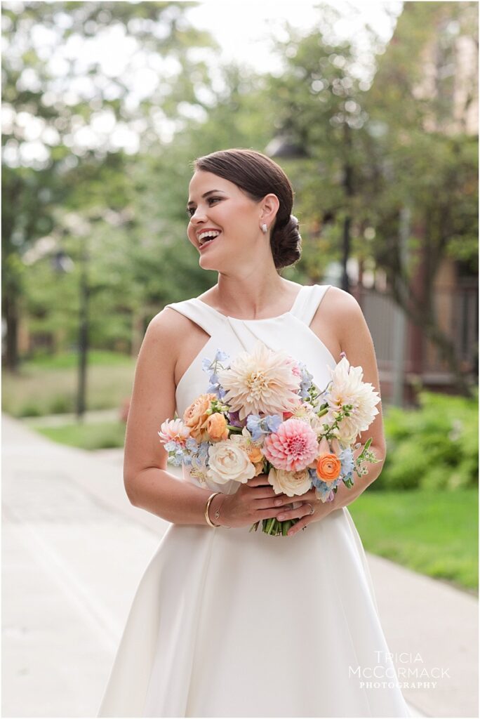LUCY AND CONNOR'S MASS MoCA WEDDING - Tricia McCormack Photography