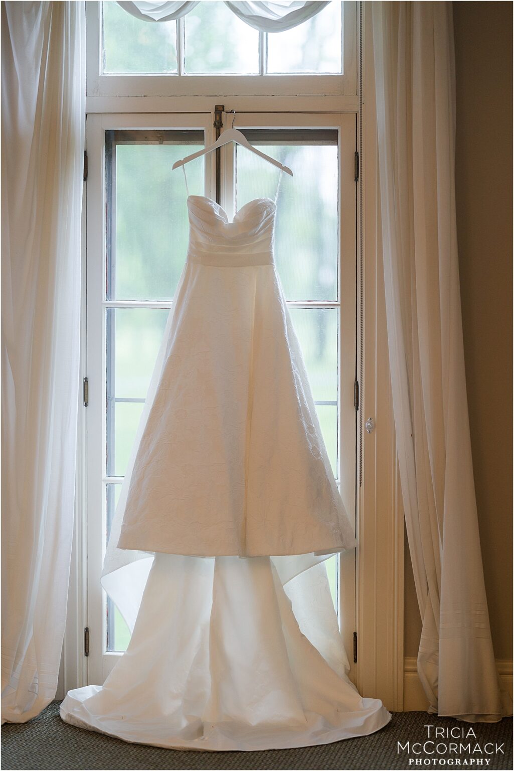 ABBY & JOSH'S TANGLEWOOD WEDDING - Tricia McCormack Photography